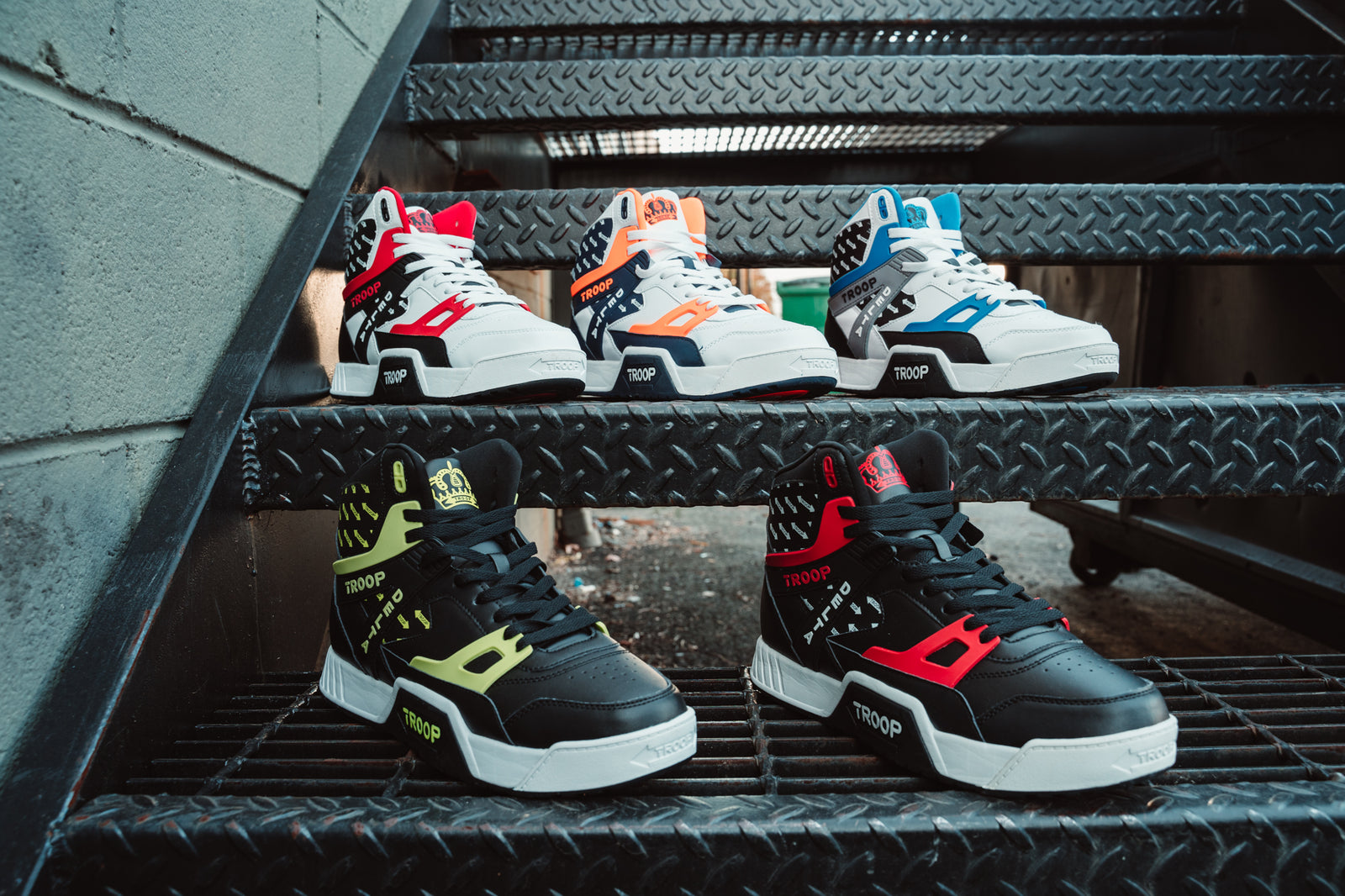 Official Shop for World of Troop, Troop shoes & Troop Jackets